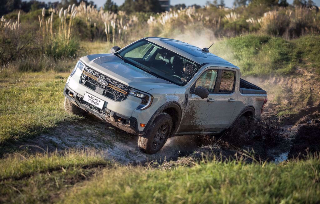 Ford Maverick Tremor - Vehículos Nuevos Salazar & Israel Ford